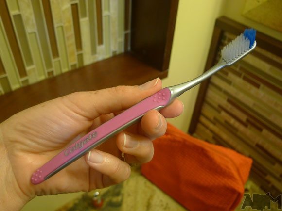 Colgate's New Slim Soft Toothbrush is Worth Smiling About - Akron Ohio Moms