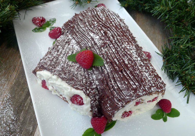 Raspberry Yule Log Bûche de Noël Recipe - Akron Ohio Moms