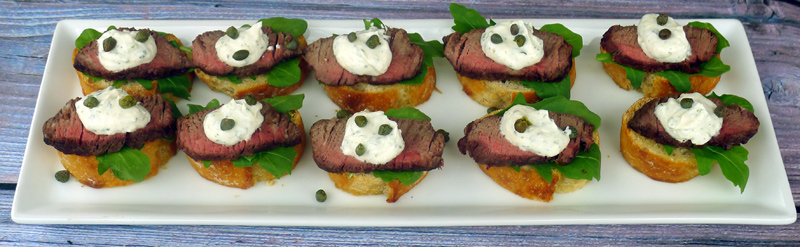 Filet Mignon Appetizer with Creamy Horseradish Sauce Recipe - Akron ...