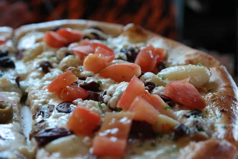 My Foodie Family Loves Dewey's Pizza at Summit Mall! - Akron Ohio Moms