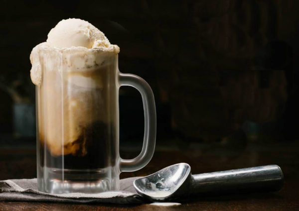 Root Beer Floats for Everyone on National Root Beer Float Day! - Akron ...