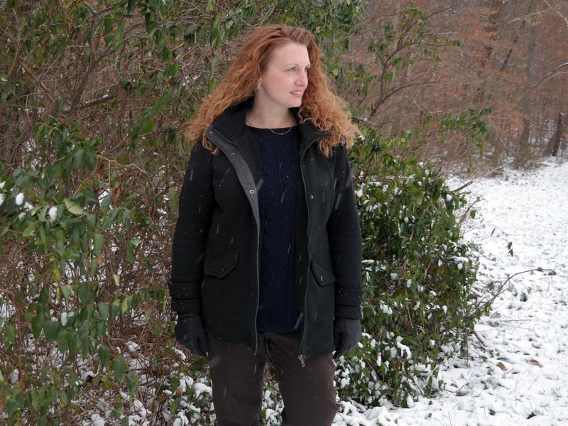 Lightweight Fleece Hooded Anorak for Warmth & Style - Akron Ohio Moms