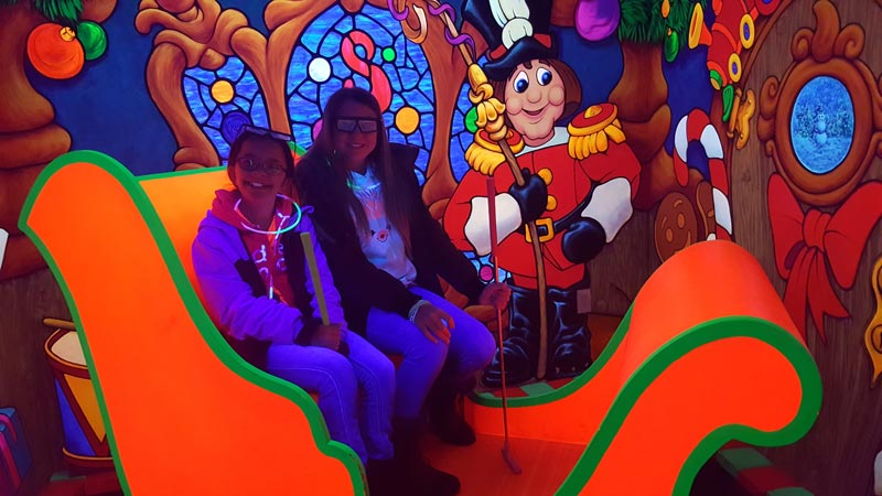 Out of this World Fun at Alien Vacation Mini Golf! - Akron Ohio Moms