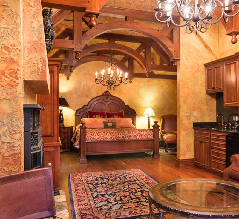 Vacation like Royalty at Landoll’s Mohican Castle in Ohio! - Akron Ohio ...