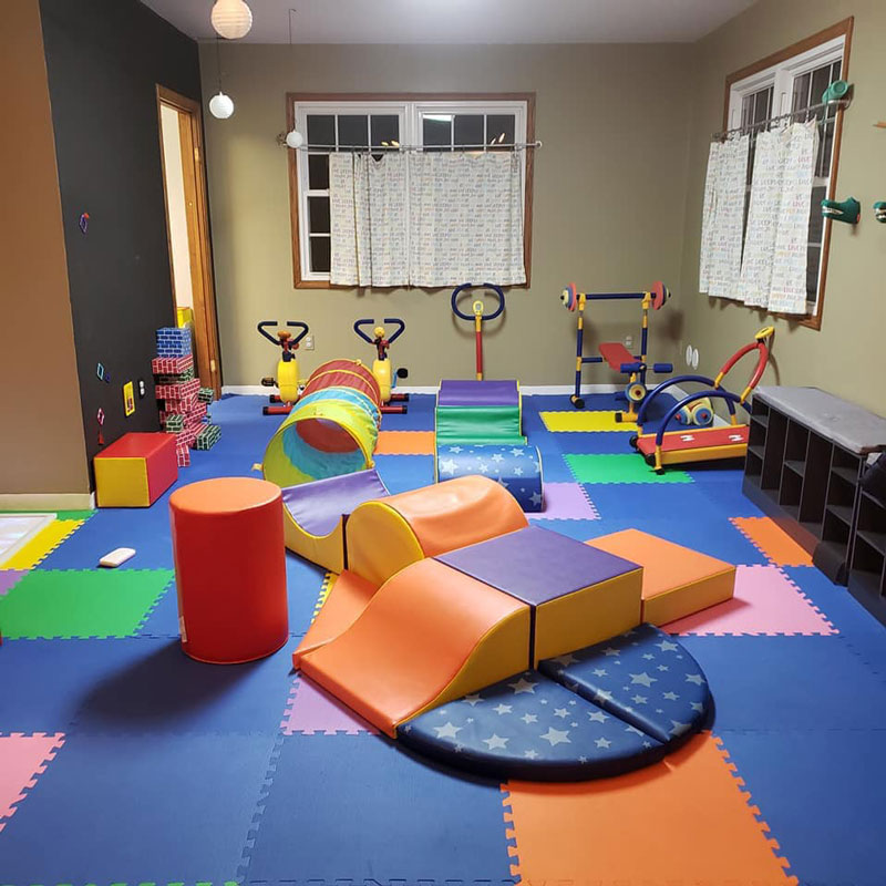 New Kids Play Gym in Wadsworth - Plus Family Fitness Classes - Akron ...