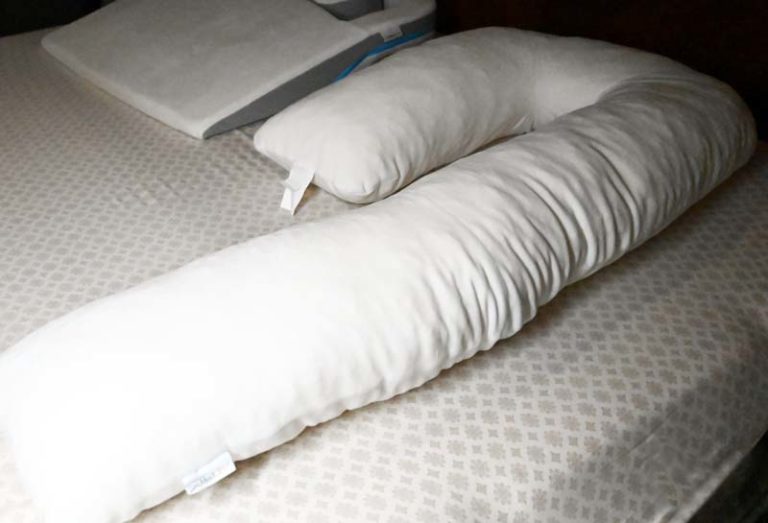 Sleep Solution for Shoulder Pain with MedCline Relief System - Akron ...