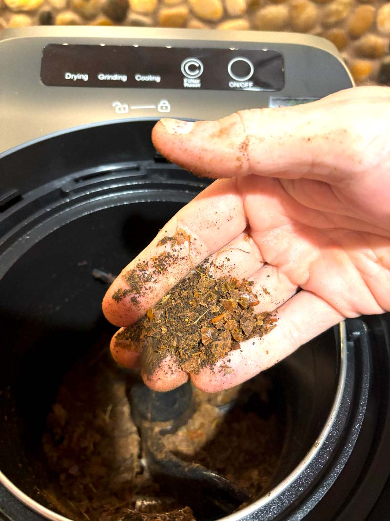 Transform Your Scraps into Garden Gold with the Luma Electric Kitchen ...