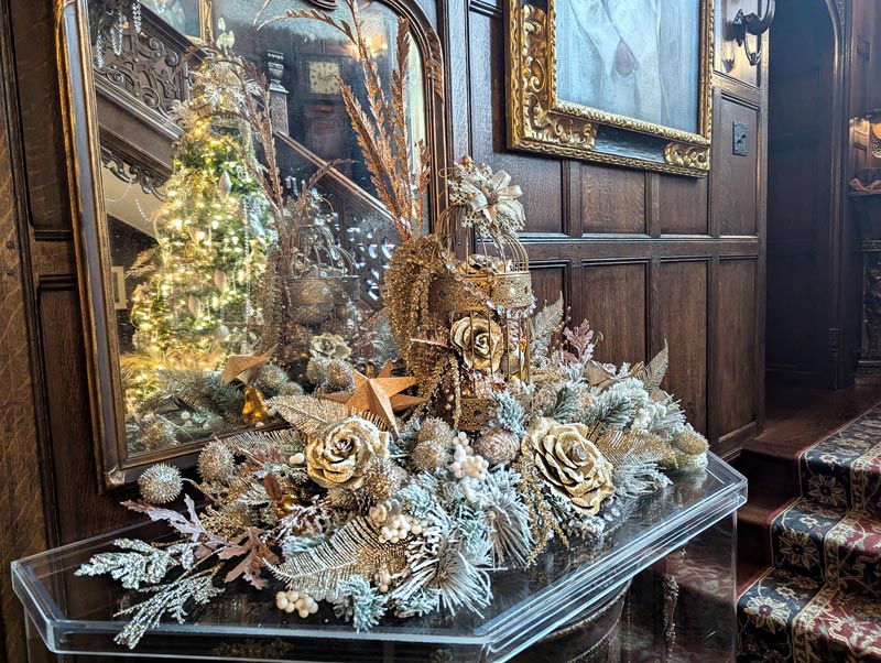 Deck the Hall at Stan Hywet: A Beloved Holiday Tradition - Akron Ohio Moms