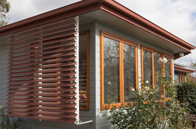 3 Benefits You Could Enjoy By Installing Aluminium Stacker Doors in ...