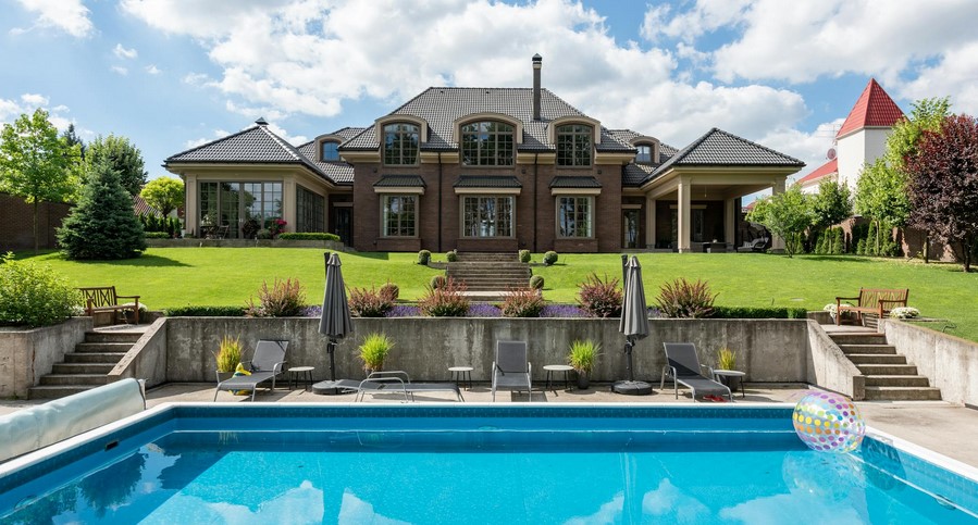 How to Invest in High-End Property Without Managing a Second Home ...