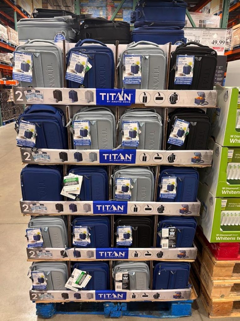 Titan Expandable Lunch Bag Review: One Bag, Two Sizes - Akron Ohio Moms