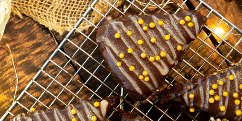 Tamari-Infused Flourless Christmas Tree Brownies - Akron Ohio Moms
