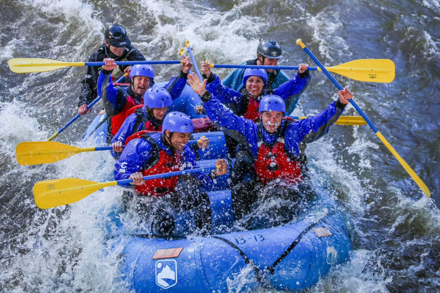 6 Colorado White Water Rafting Packages for Families: Family Rafting ...